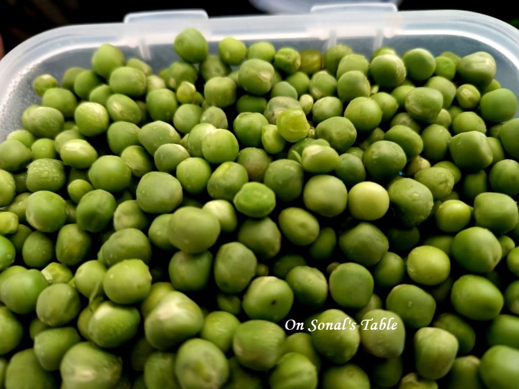 Matar ka nimona (green peas curry) - Sonal Singh
